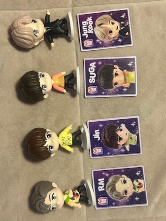 McDonald's | Toys | Mcdonalds Tinytan X Bts 225 Happy Meal Toys X4 ...